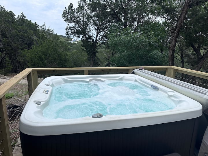 Quiet Getaway On 3.5 Acres With Hot Tub - Wimberley, TX