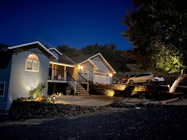 Mountain Home In Sonora - Sonora, CA