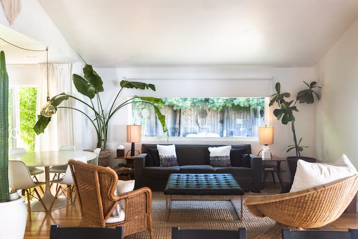 Saatva Spa House - Steam, Hot Tub & 4k Projector - Napa, CA