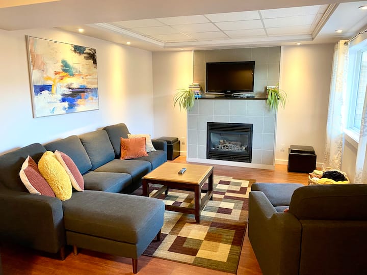 Bright Private Space Close To City Centre - Kelowna