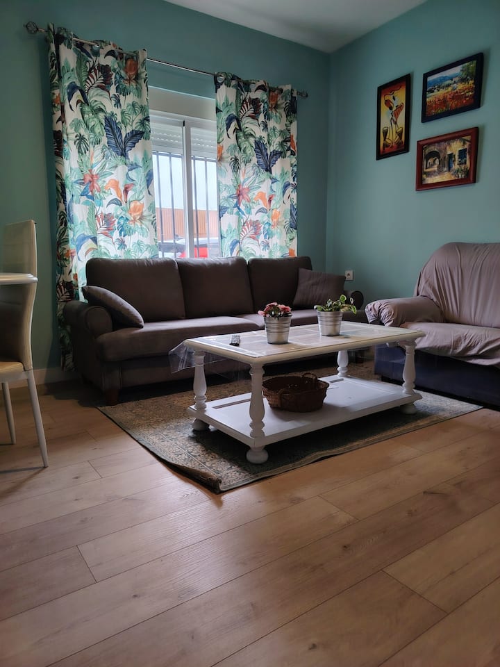 Casa Completa
Con Dos Habitaciones, 2 Camas De 90 - Piedrabuena