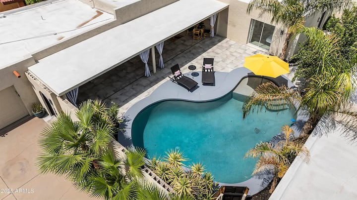 Luxurious Remodeled Mccormick Ranch Home W/pool - Scottsdale, AZ