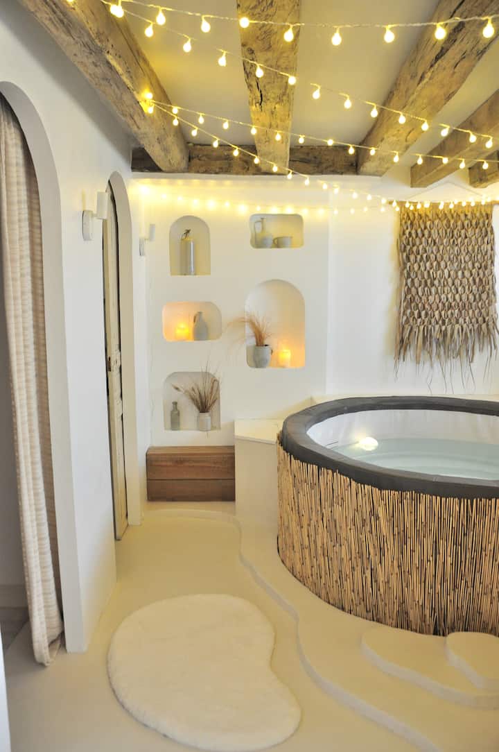"Le Nid Des Amoureux"  Spa Et Home Cinéma 3* - Yonne