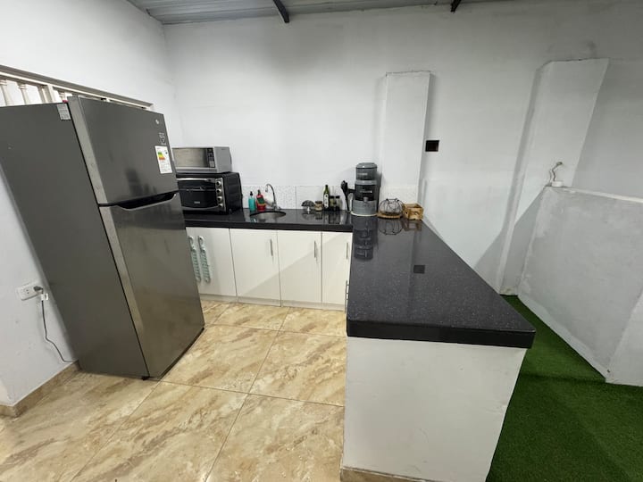 Departamento Amoblado En Moche - Moche