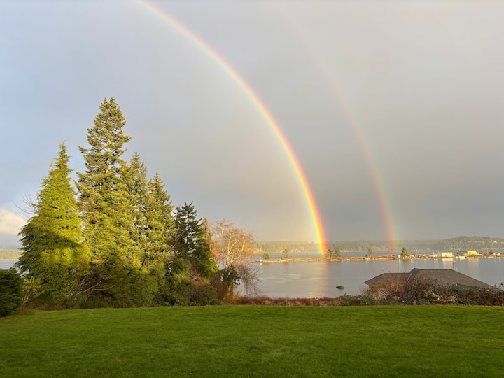 Suite Seascape Panorama - Campbell River