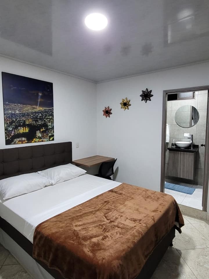 Comodo Apto Laureles • 2 Alcobas • 2 Baños + Wifi - Medellín