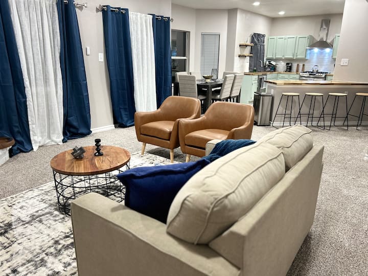 Perfect Getaway (No Parties) - El Paso, TX