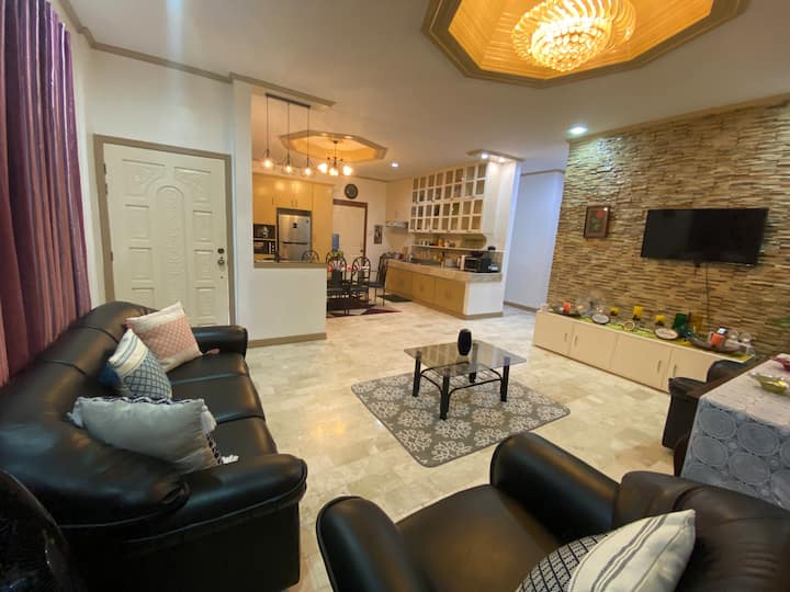 Cheerful 3 Bedrooms House With Free Parking Area - Davao City