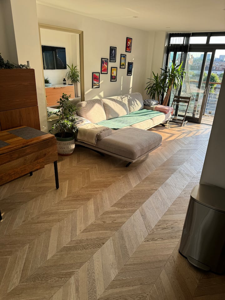Cosy And Modern 2 Bedroom 2 Bathrooms With Balcony - Londres