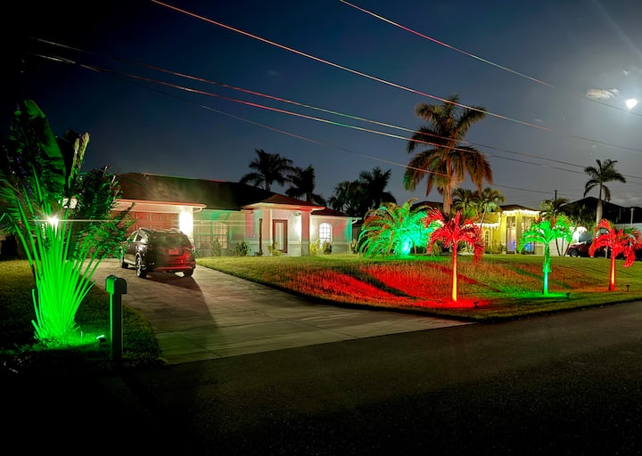 Villa Blue Coral In Cape. Untouched By Hurricanes - Cape Coral, FL