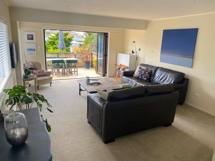 Bright 2-bedroom In East Auckland! - Waiheke Island