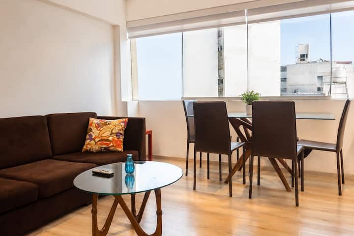 Beautiful Apartment 1 Block From Clínica Delgado - Peru
