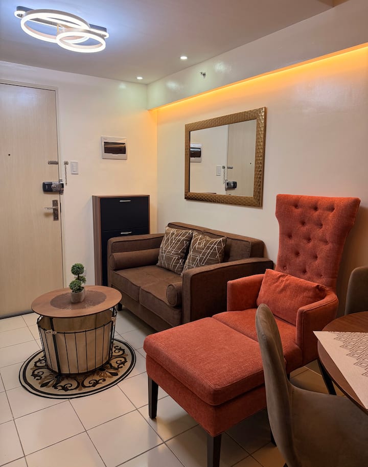 Brand New Cozy 2 Bedroom Condo / Ortigas - Pasig