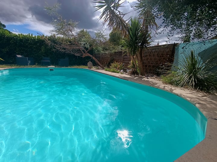 Rez-de-villa 54m2 - 2 Pièces - Piscine & Terrasse - Agen