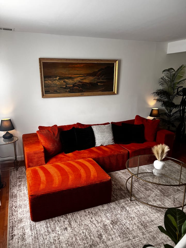 Modern 1br Retreat Near Downtown & Stadium - Largo, MD