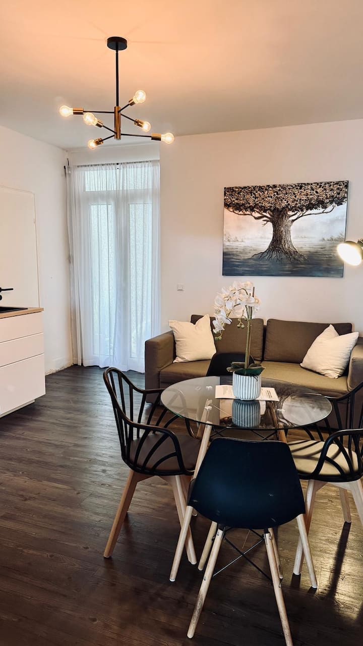 Central City Apartment Near The Train Station. - Offenburg