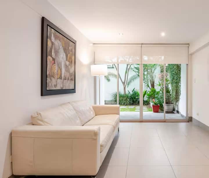 Ocharán, Lovely 3 Bedroom Apartment - Lima