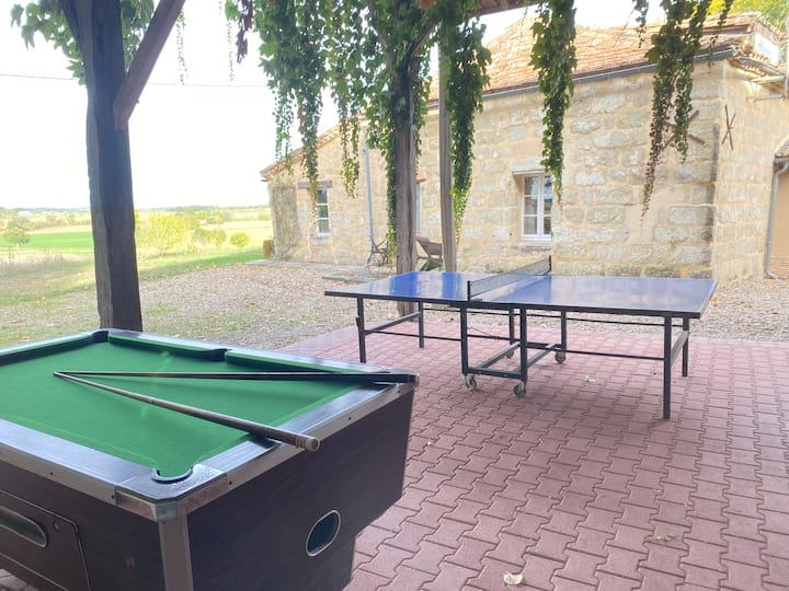Gîte Rural 18 Pers, Billard, Spa Inclus - France