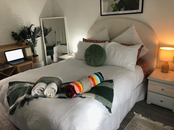 Villa Esmeraldo, The City On Your Doorstep - Perth