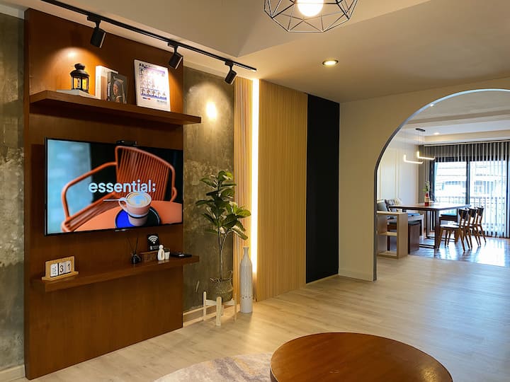 Unit B • 5br Cozy & Enjoyable/steps To Thapae Gate - Chiang Mai