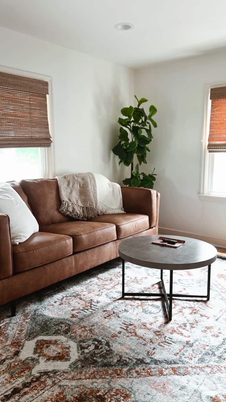 2 Bed, 1 Bath - Long Stay Discounts - Johnson City, TN