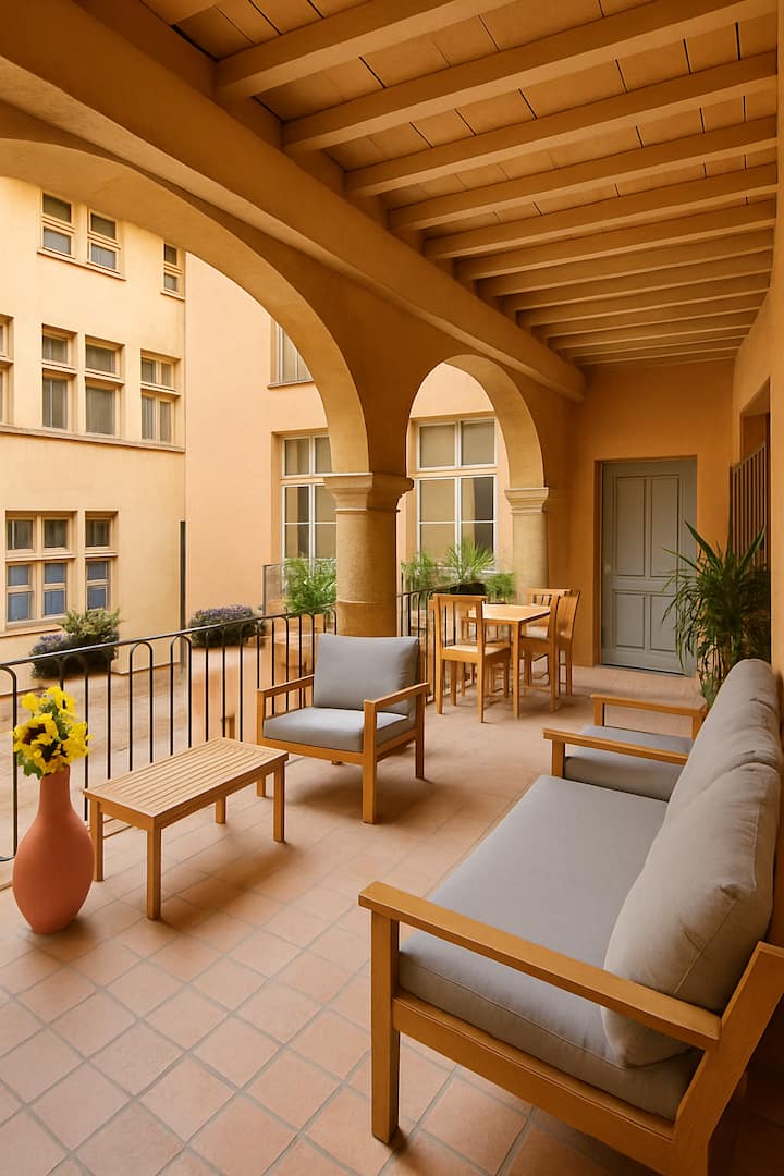 Canut Calme Au Cœur Du Vieux Lyon Historique - ibis Styles Lyon Centre Confluence