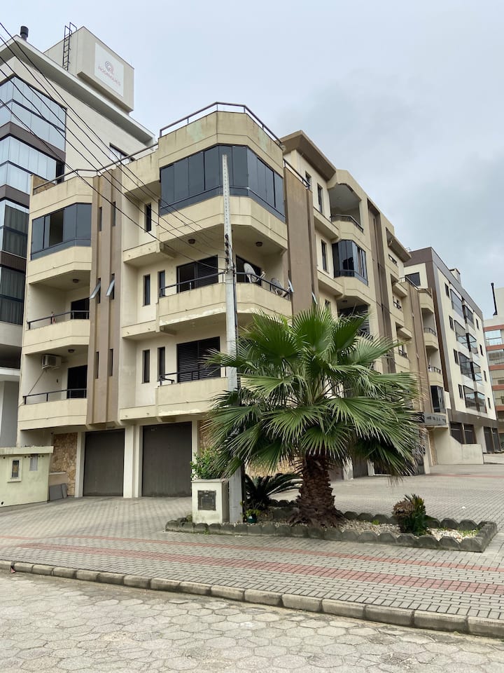 Apartamento 3 Quartos Laguna - Laguna