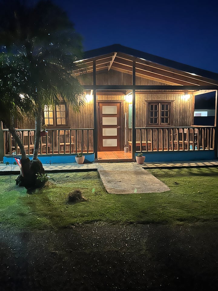 Surf House
Islote, Arecibo - Arecibo