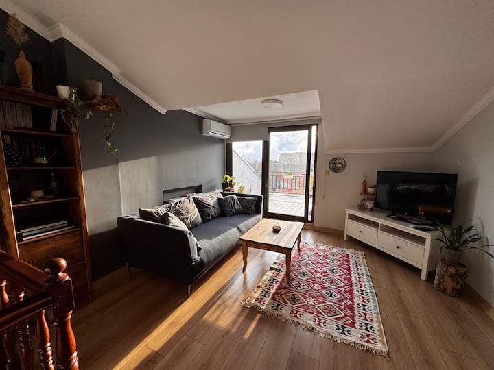 Spacious Central Duplex With Sea View & Terrace - Çanakkale