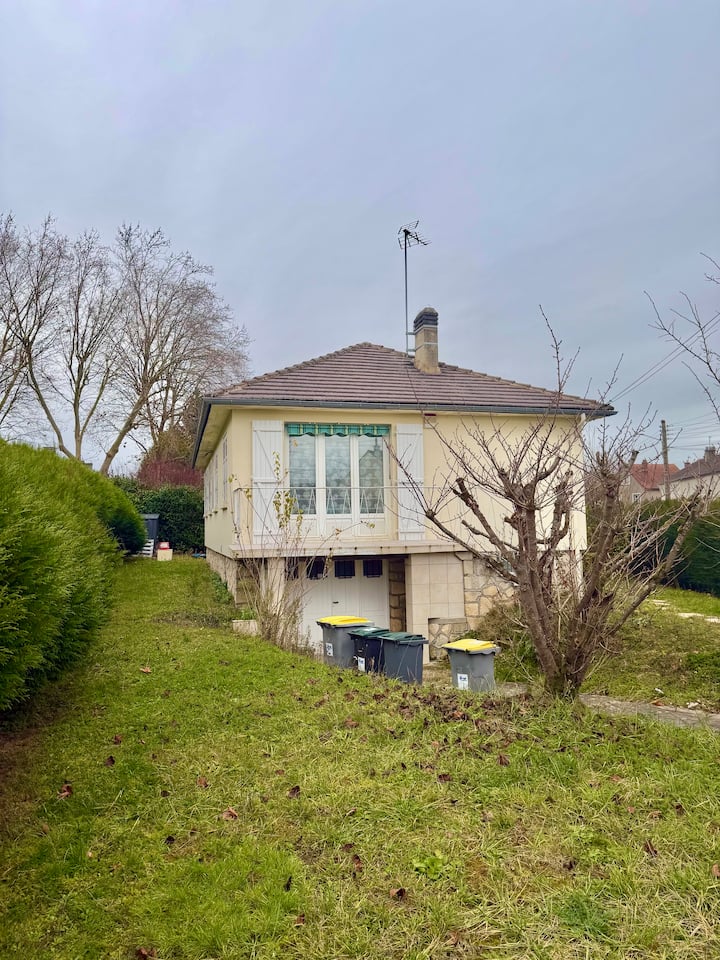 Maison Chaleureuse Et Bien Située - Beauvais