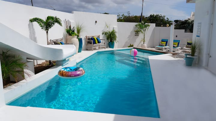 4blessingscuracao Agosto - Curaçao
