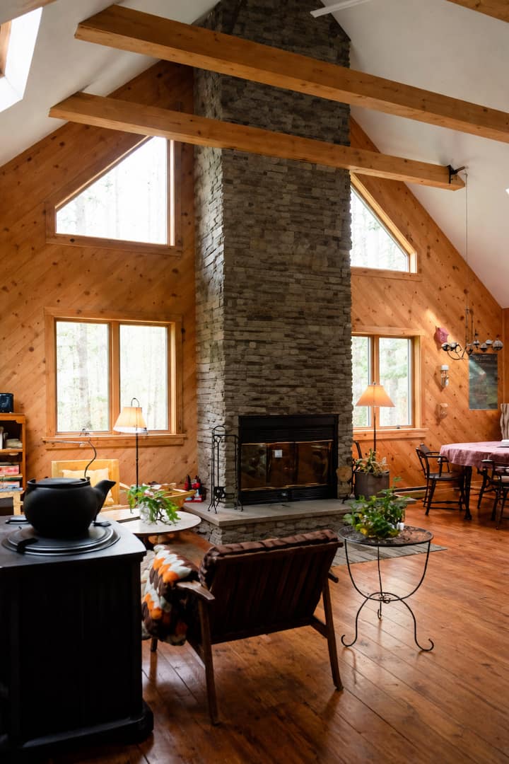 Cottage In The Country - Phoenicia, NY