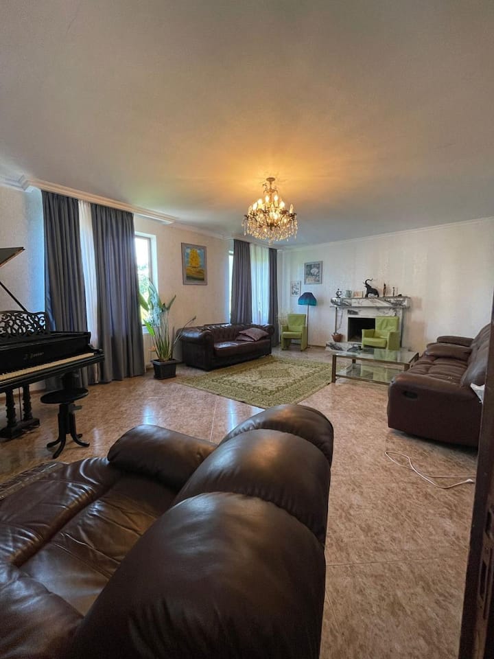 Spacious Studio For A Couple In Private House - Georgia