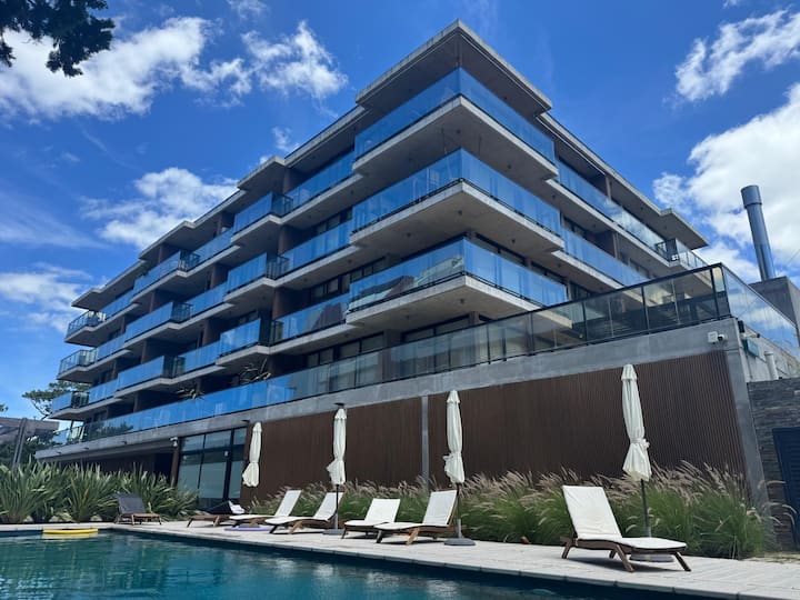 Hermoso Apto Frente A Playa Mansa, Parada 11, Pde - Punta del Este
