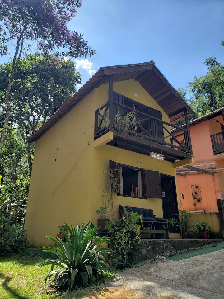 Love House Chalé Para Temporada Alto Penedo Rj - Penedo