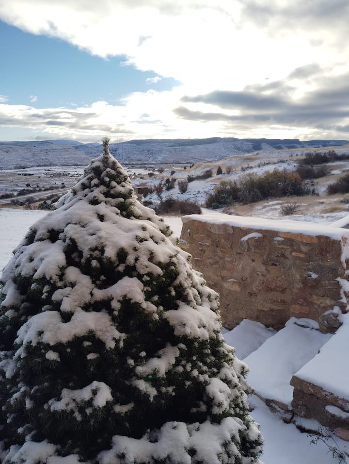 Masía Rural Casa Rullo En El Maestrazgo Turolense - Valdelinares