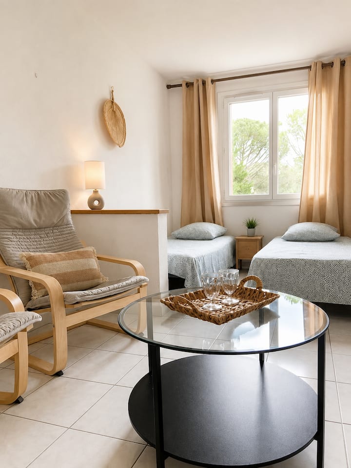 Studio 1 Au Calme, Balcon, Proche Thermes - Lac d'Esparron