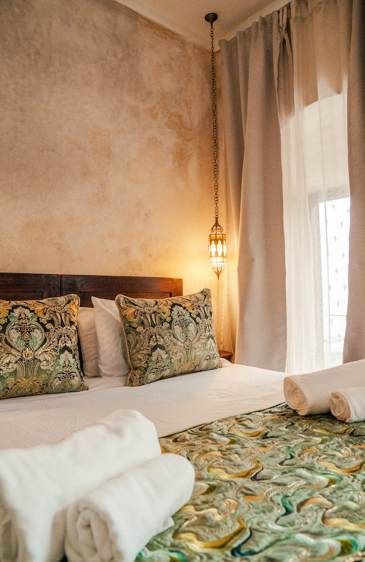 Gorgeous Bedroom - Marrakesh