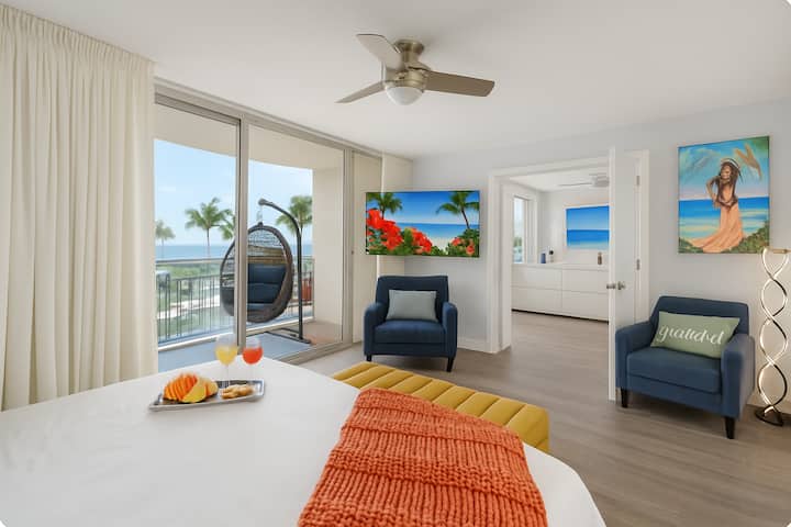 Ocean Front- King Bed, Kihei Central,& Pool - Maui, HI