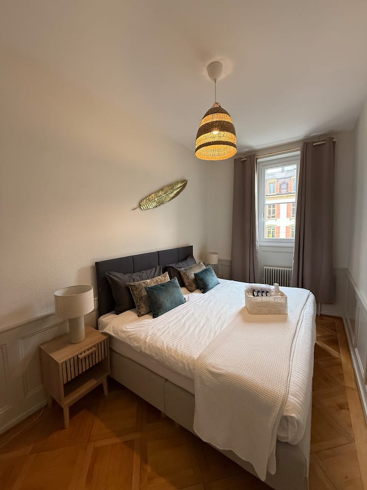 V&v Centre Neuchâtel - Neuchâtel