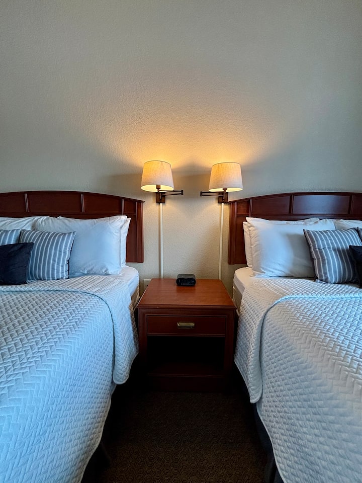 Spacious & Quiet Room Available #1 - Rapid City, SD