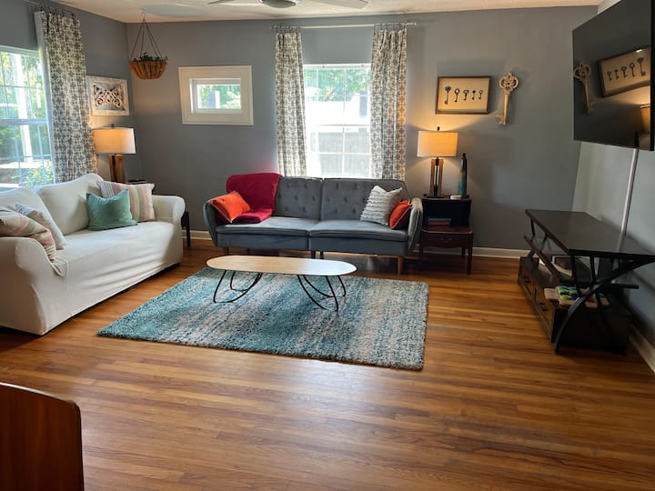 Charming Duplex In Historic Avondale - Jacksonville, FL