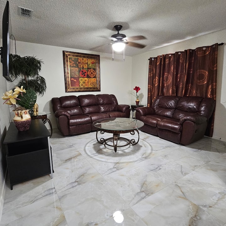 House By Alton Gloor - Brownsville, TX