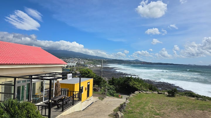 05.오션 파노라마뷰 25평 (침대3+화장실2) - Seogwipo-si