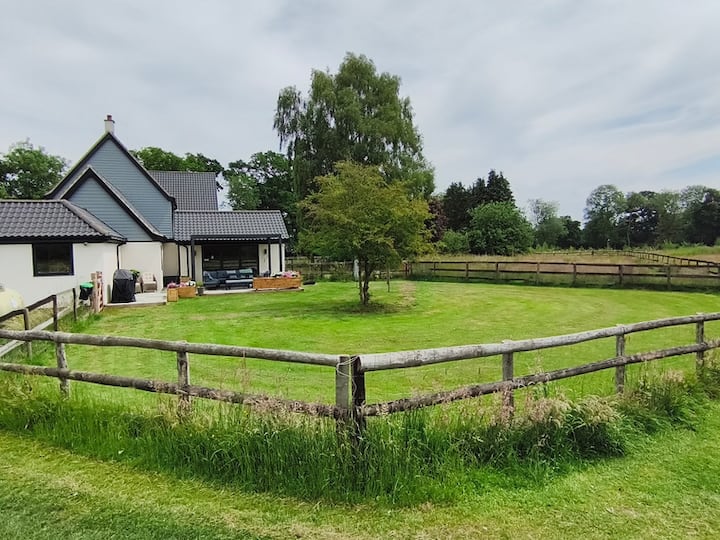 Littleton Farm Barns - United Kingdom