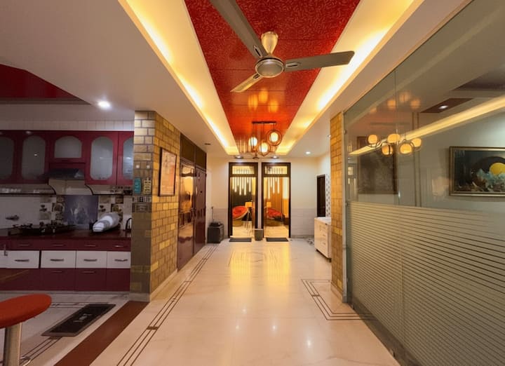 An Escape By Abhi - Nueva Delhi