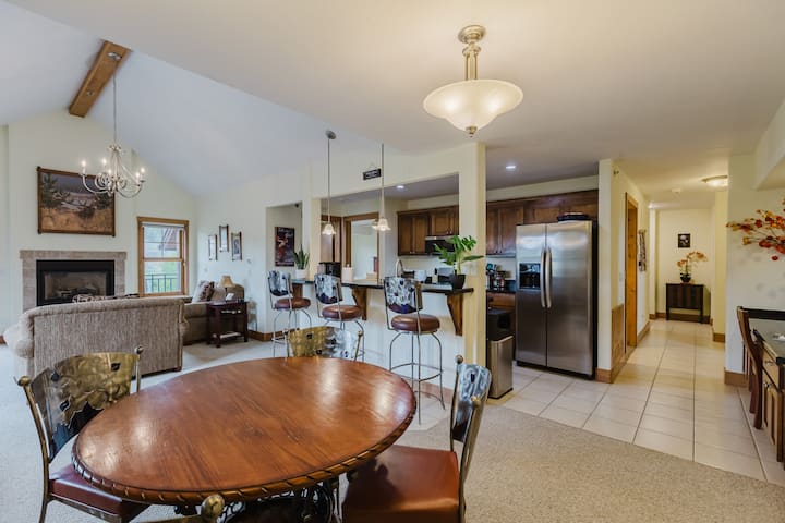 Overlook San Juan River, Walk To Town, Quality 2 B - Pagosa Springs, CO