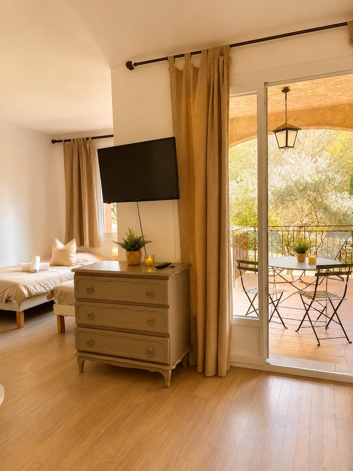 Studio 3  Au Calme, Balcon , Proche Thermes - Esparron-de-Verdon