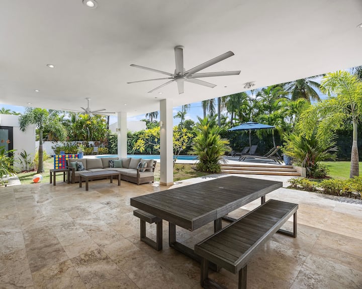 Intimate Paradise- Private Pool, Terrace & Comfort - San Juan