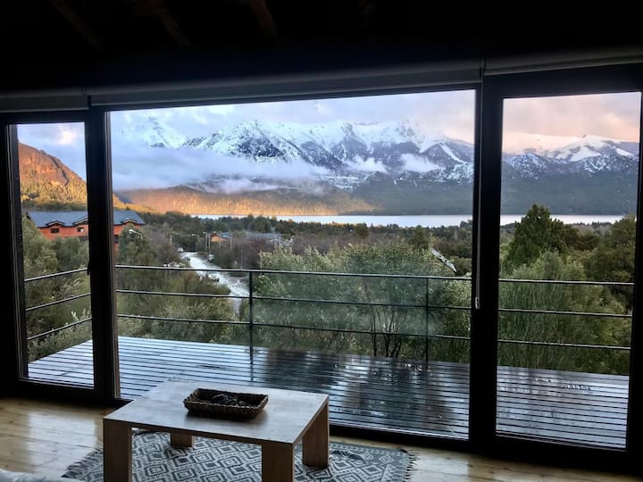 Casa De Montaña Con Vista Al Lago Y Cerro Catedral - San Carlos de Bariloche